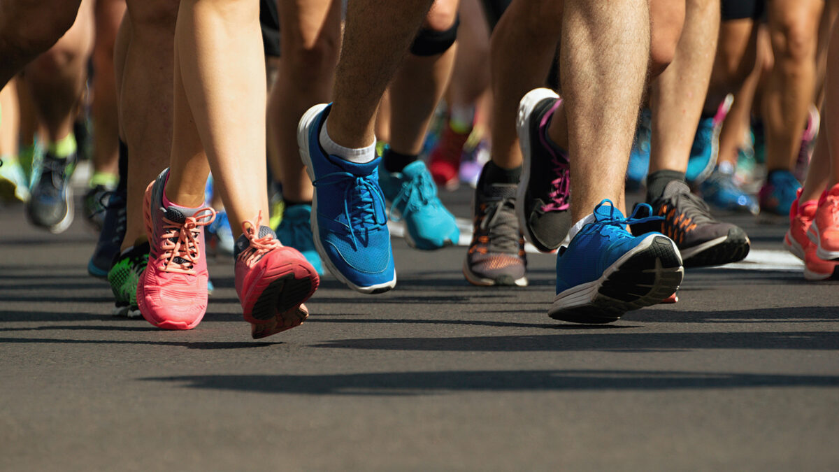 Running Your First 10K (Tips, Pace & Training Plan)